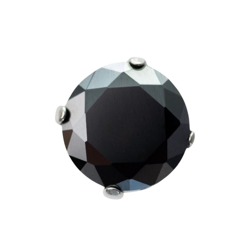 Titanium Collection – Tori Ear Piercing